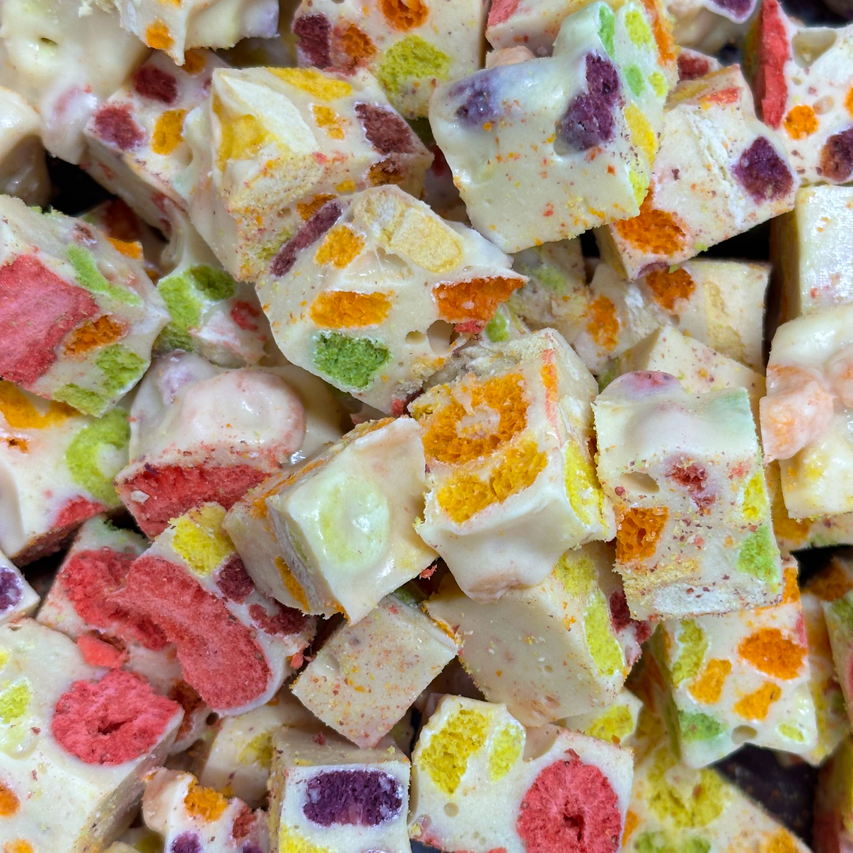 [Snowflake Crisps] Froot Loops Tropical [220g] – daldang